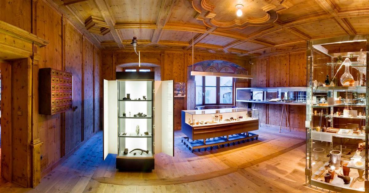 Museum of Pharmacy in Brixen | Medicines & history